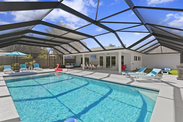 Amazing Heated Pool + Mini-golf, 9 Min To Img - Bradenton, FL