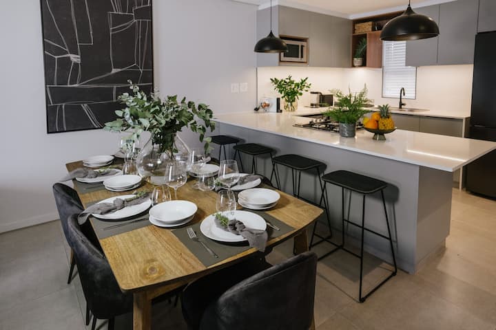 403 Umhlanga 180° Ocean Penthouse Sanctuary Estate - uMhlanga
