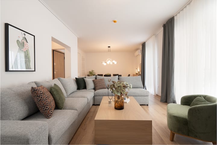 "Seven Hills" Classy Penthouse With Terrace - Greece