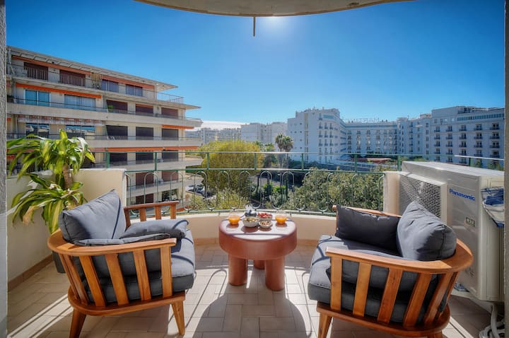 Seabatical Apartment By The Beach 2bed 2baths - Cannes