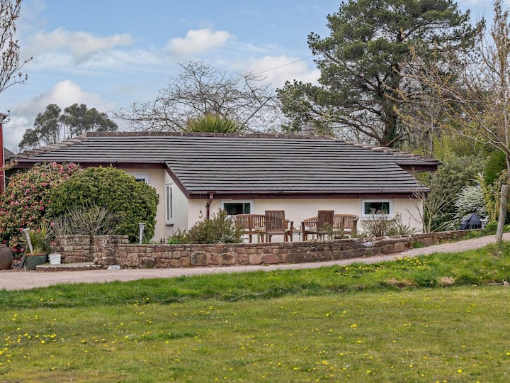 3 Bed In Monmouth (Oc-52149) - Monmouth