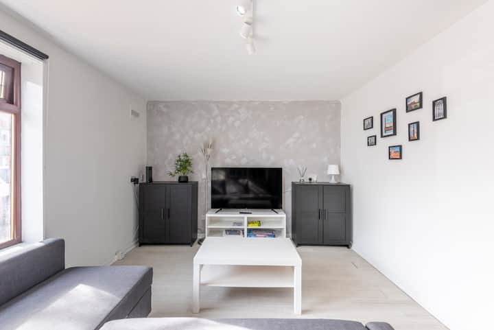 Spacious 2br | Near Queen’s Uni & City Centre - Belfast