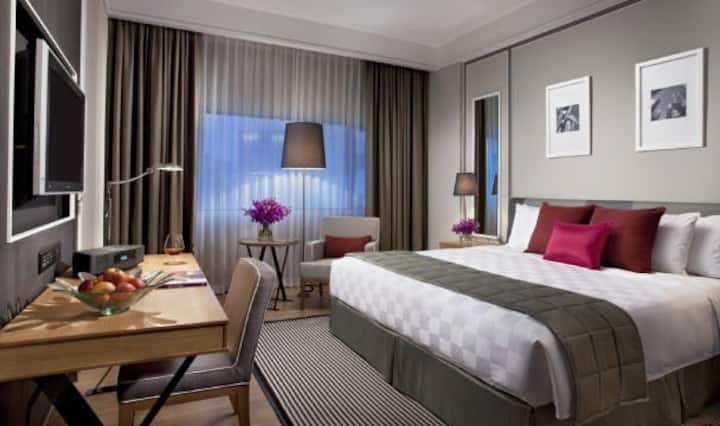 Well-appointed With 40-in Tv And Free Wifi - Clementi