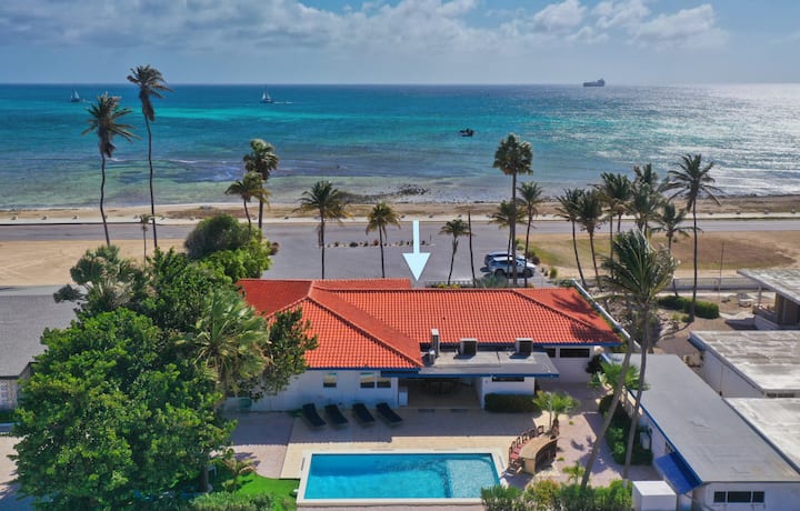 Malmok Beach Villa & Pool - Oceanfront Sunsets! - Karibik