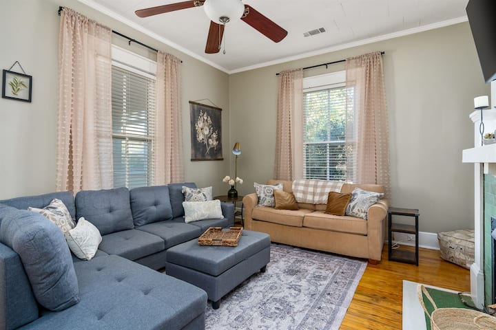 Sunny Side Cottage: Cozy Stay By Anderson U! - Belton, SC