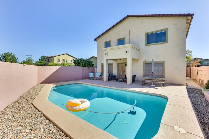 Spacious Surprise Home W/ Outdoor Pool + Game Room - Surprise, AZ