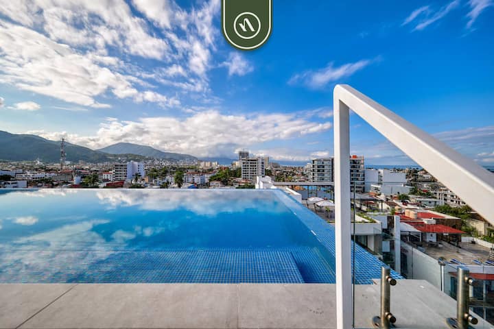 Equipped 2br Condo In Versalles - Pool - King Bed - Puerto Vallarta