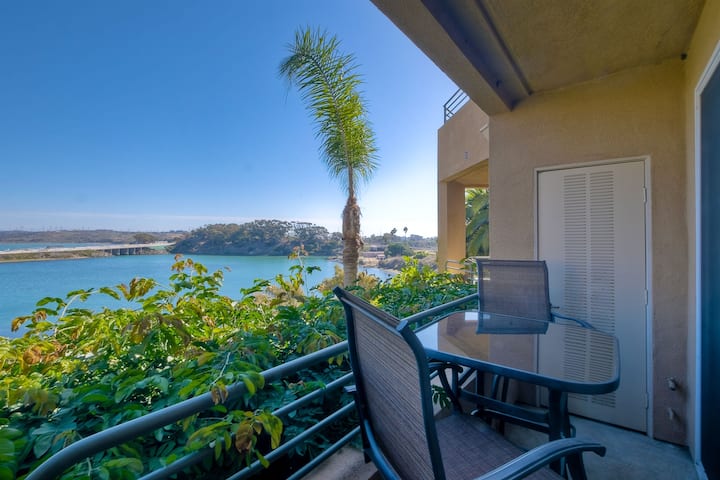 Lagoon Views | Pool | Hot Tub | Gated Community - Carlsbad, CA