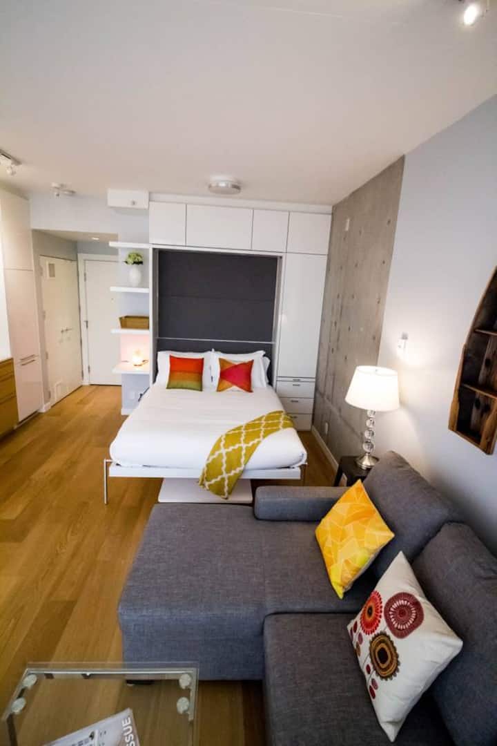 Victoria Harbour View Suite - Victoria