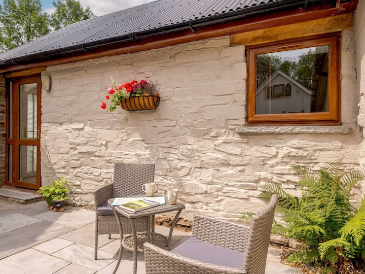 1 Bed In Clyro (86975) - Hay-on-Wye