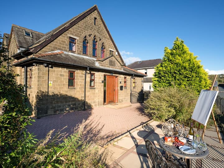 5 Bed In Keighley (Oc-88390) - Hebden Bridge