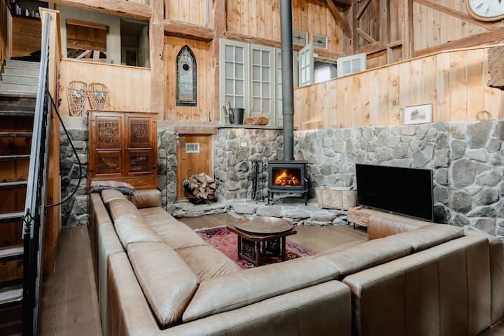 Belleayre Barn: Mtn Views | Sauna | Historic Barn - Margaretville, NY