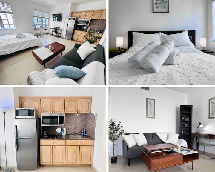 Right On The Beach, Ocean Drive Secured Condo - Miami Beach, FL