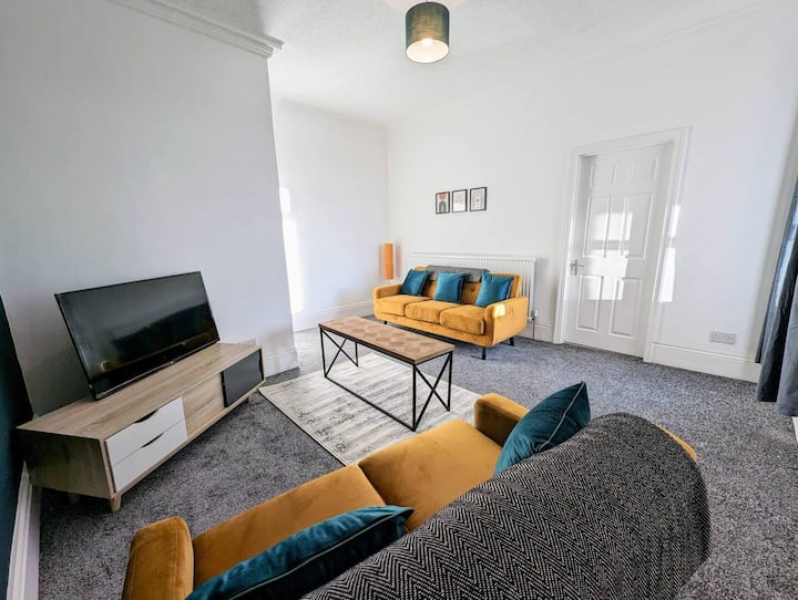 Cozy Stay At 3 Br Close To Newcastle&gateshead - Gateshead