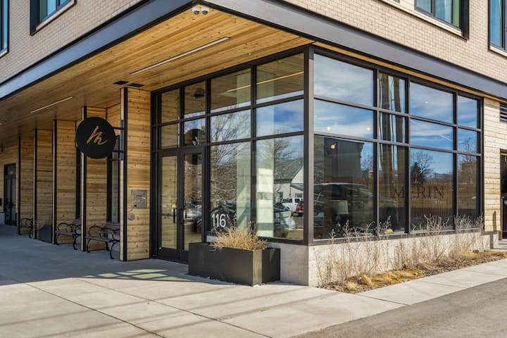 Rustic Overlook- 30 Day Rental In The New Merin Bu - Bozeman, MT