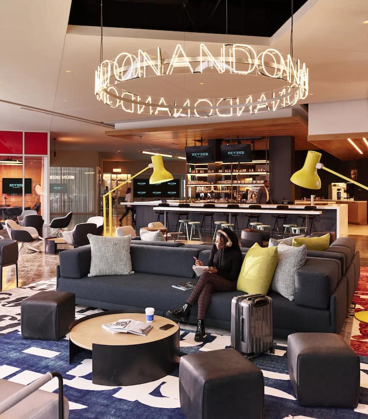 Right Next To Mercedes-benz Stadium! Parking! - Atlanta, GA