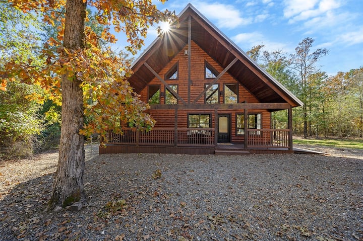 Luxury Cabin Hot Tub Romantic Broken Bow Hochatown - Broken Bow, OK