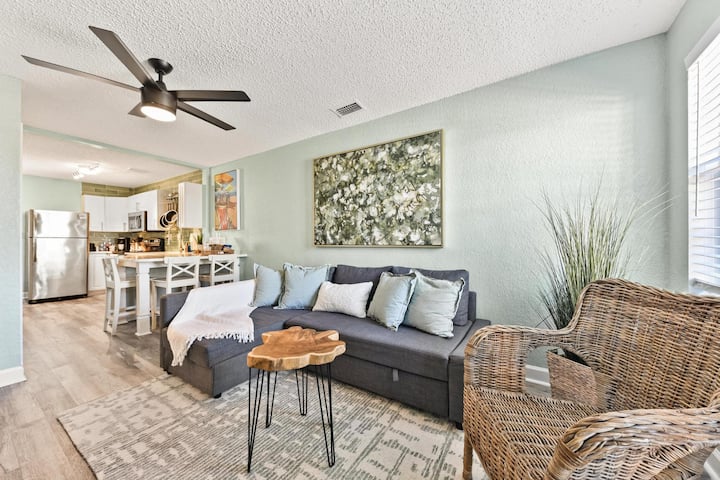 Ocean Blue Cottage|1 Block To Beach| Close To Mayo - TPC Sawgrass