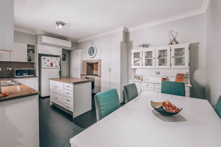 Victorian Cottage In The Heart Of Bendigo Cbd - Bendigo