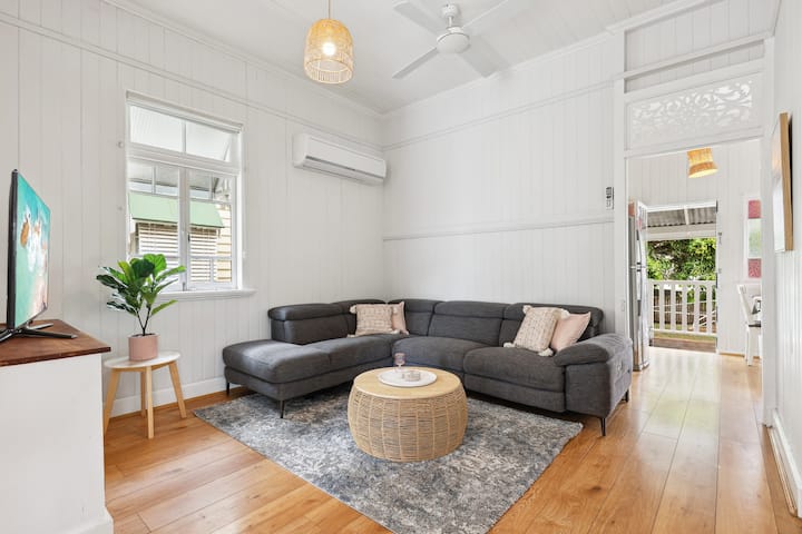 Tranquil 3-bed Family Home With Spacious Backyard - Virginia