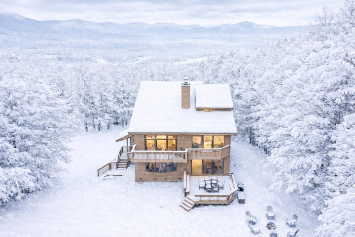 Indoor Saltwater Pool | Sauna | Sleeps 12+ - Conway, NH