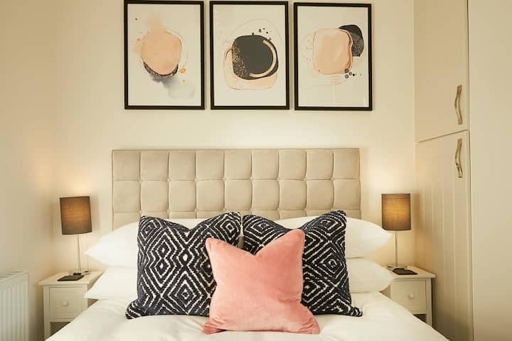 Sea View Serenity Breath Taking Sea View Sleeps 4. - Scarborough