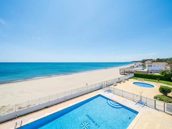 Appartement Pieds Dans L'eau · Détente Et Plage · - Mont-roig del Camp