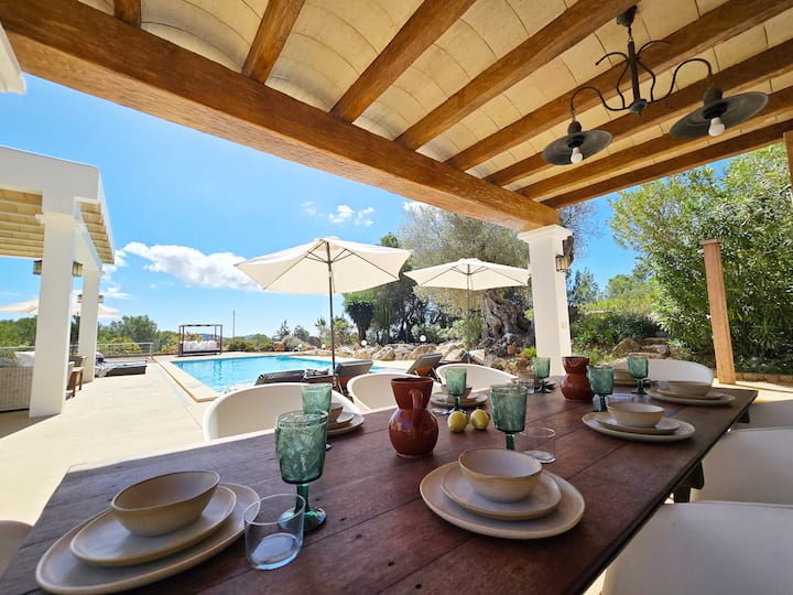 Charming 4br Finca - Short Walk To Unvrs & Amnesia - Islas de Ibiza