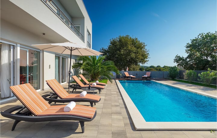 Villa Chillax Inn - Medulin