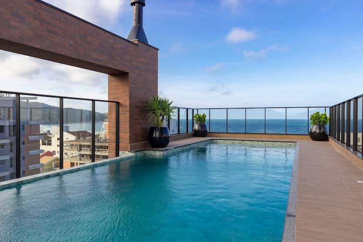 Villa Francione 302- Loft Em Bombas - Piscina - Bombinhas