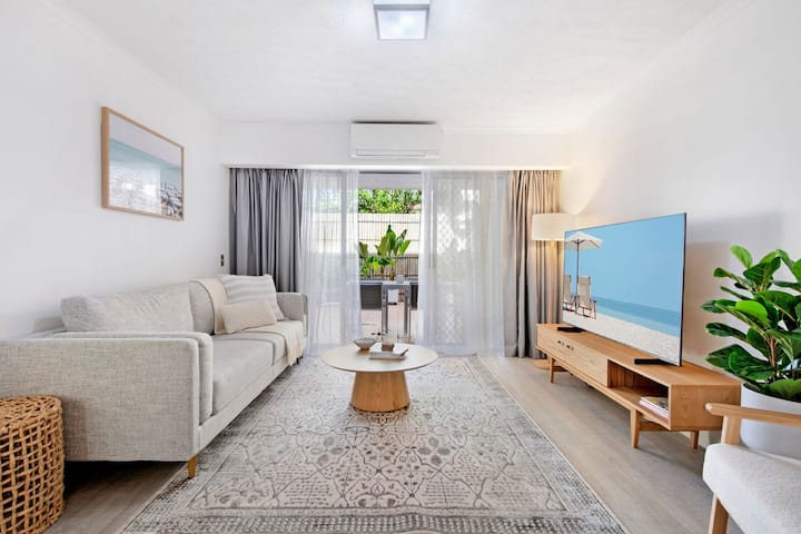 2 Bedroom Apartment In Britannia - Coasthm - Gold Coast