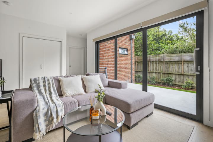 Stayau Modern Family Gateway 4br Wifi - Bayswater