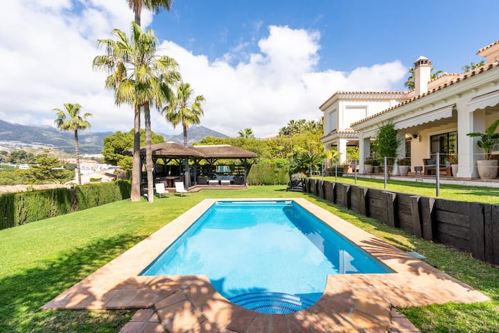 Luxury Villa Larios Torrequebrada - Torremolinos