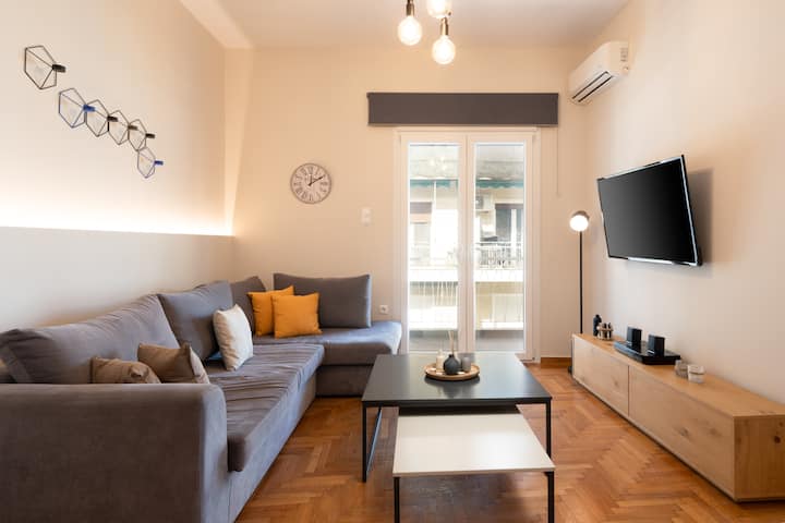 Classy Apartment In Koukaki Near Metro & Acropolis - Atenas