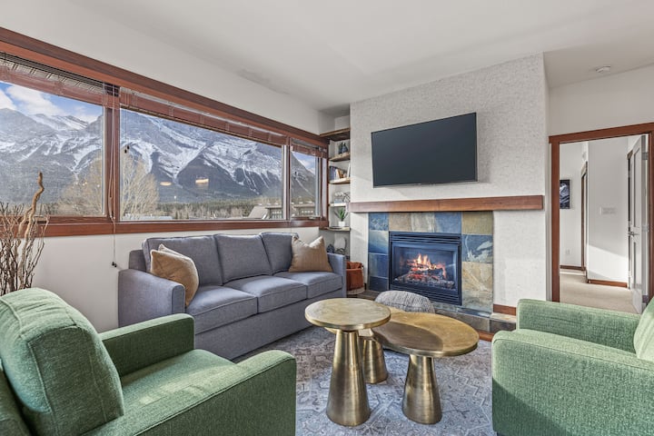 Skyline Suite Downtown Canmore Stay ! - Canmore