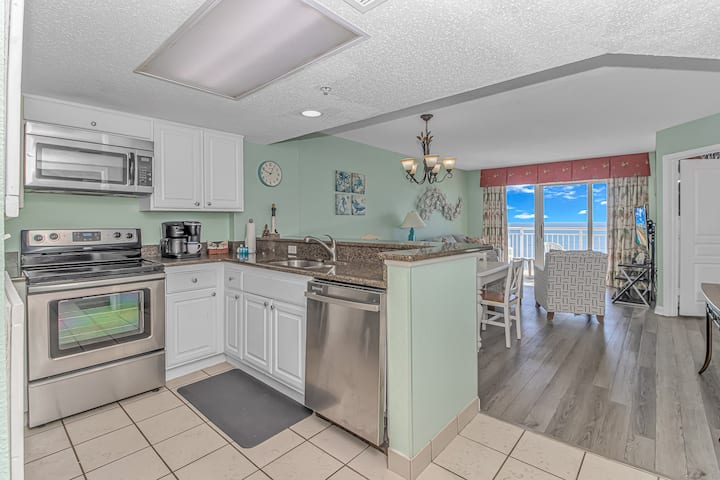 Newly Added Baywatch 3br Pools Direct Ocean Front! - North Myrtle Beach, SC