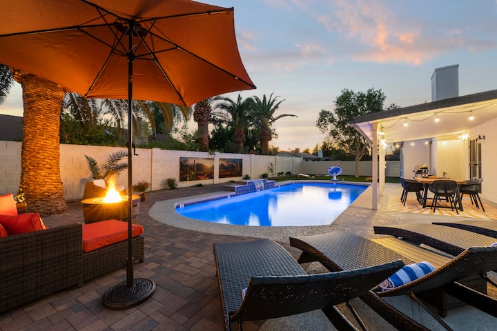 Dobson Ranch, Farmhouse Casual, Pool & Games! - Mesa, AZ