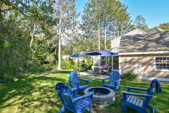 A Contemporary Gem W/cape Character, Dog Friendly! - Harwich, MA