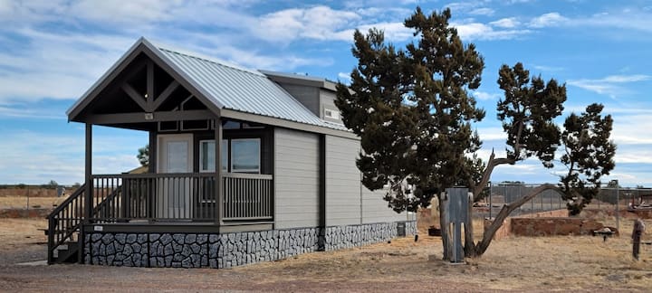 066 Tiny Home Near Grand Canyon South Rim Sleeps 8 - Arizona