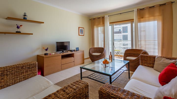 Lovesome Apartment W/ Balcony By Lovelystay - Portimão