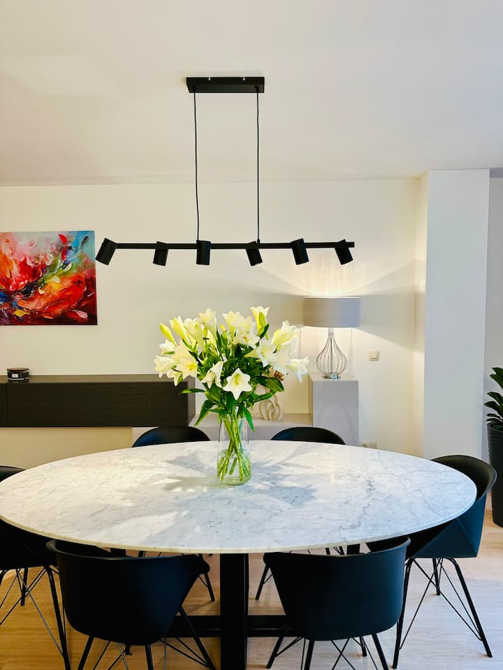 Urbanstay Suites: Grand Place Luxury Apartment - 布魯塞爾