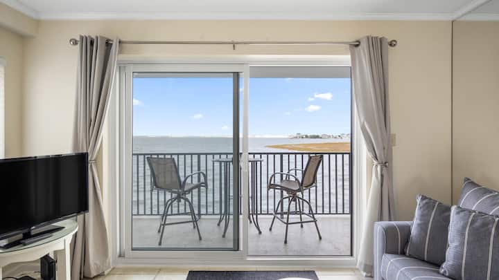 Lovely Bayfront Getaway! Book Now For Summer 2025! - Ocean City, MD