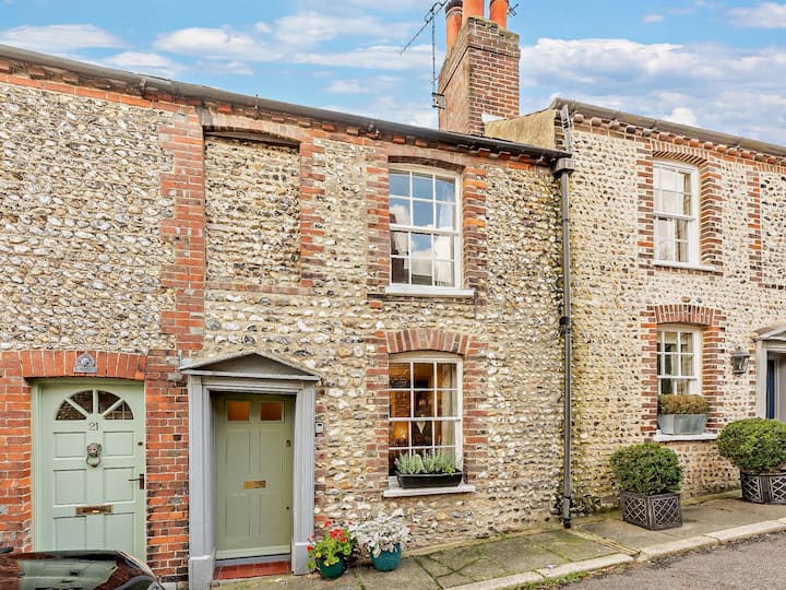 2 Bed In Arundel (89671) - Arundel