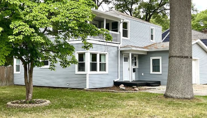 Corner Crossing: Bloom Into Adventure - Muskegon, MI