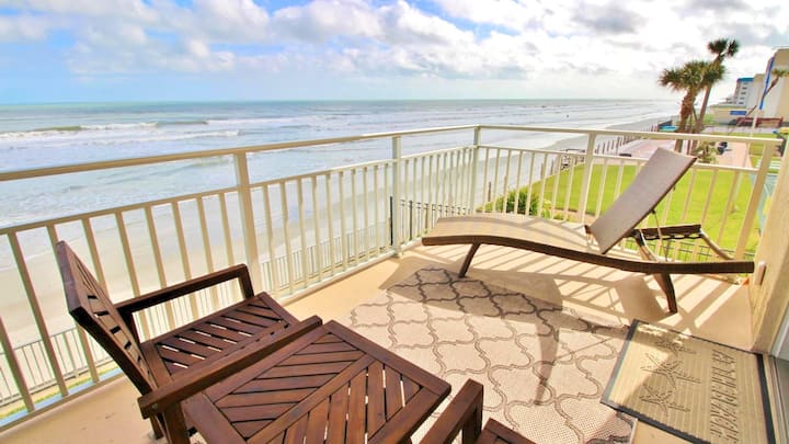 Oceanfront Corner Unit - Modern Design - 2 Pools - New Smyrna Beach, FL