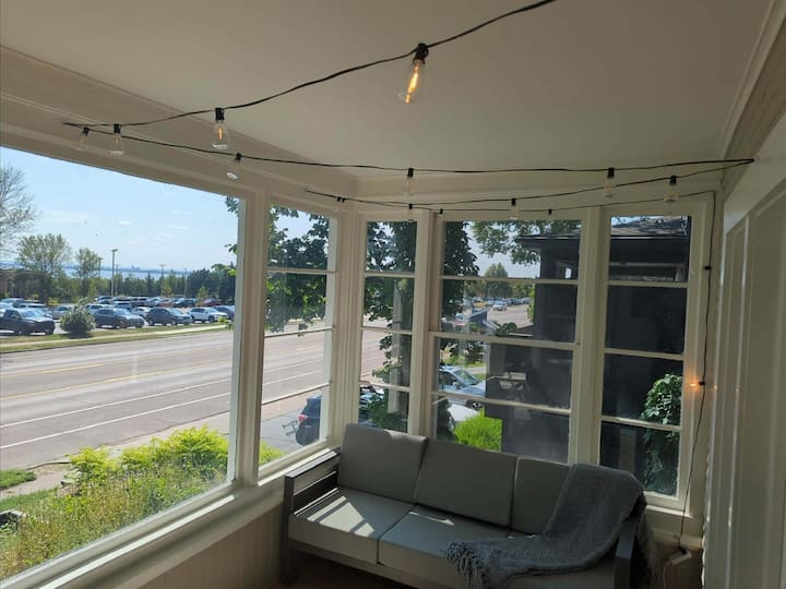 Lake Superior Views | Steps To Lakewalk & Rose Gar - Duluth, MN