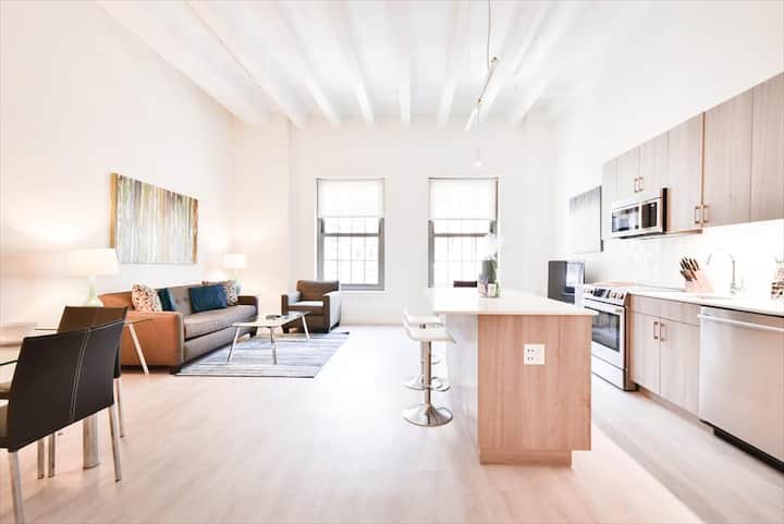 Nurses Getaway! 1br | W/d | Near Tufts - Boston, MA