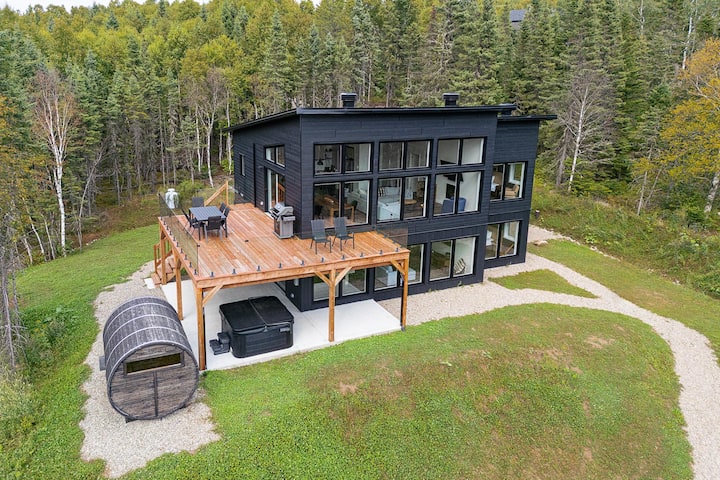 Le Versant Sud 7: Spa Privé, Sauna & Vue - Baie-Saint-Paul