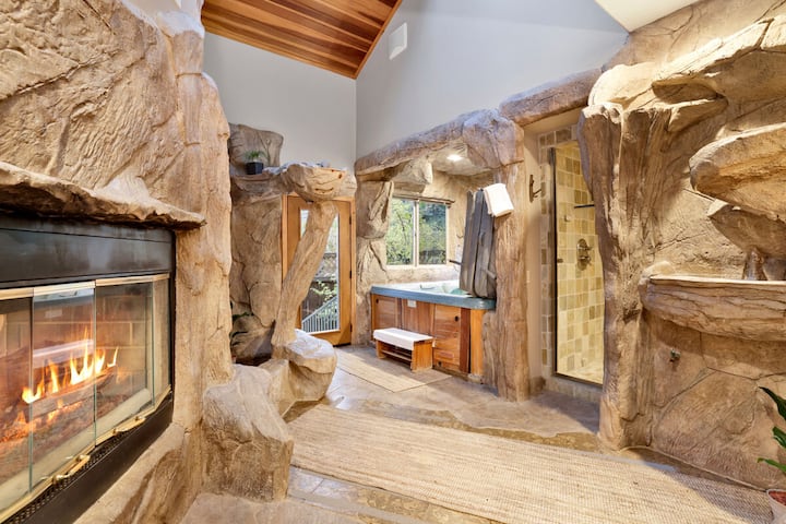 *The Spa At Winterset*hot Tub*games*resort Chalet* - Big Bear, CA