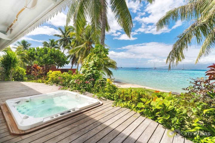 Villa De Luxe En Bord De Mer Avec 5 Chambres - French Polynesia